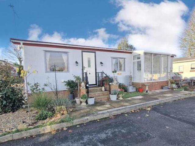 West Park Homes, Darrington, 2 Bedroom Park