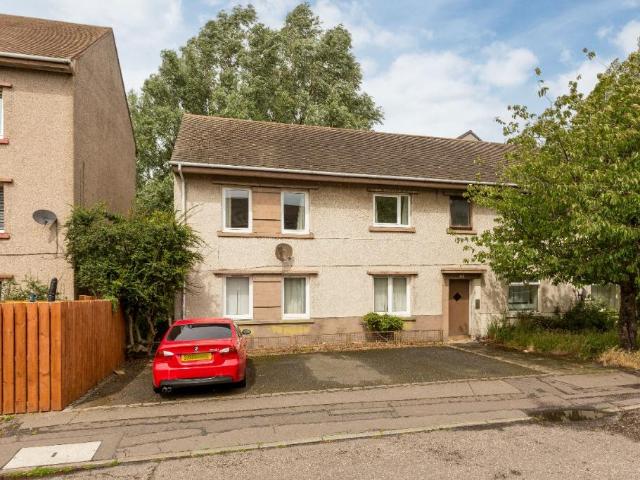 West Pilton Park, Pilton, Edinburgh, EH4 2 bed flat to rent £1,150 pcm £265 pw