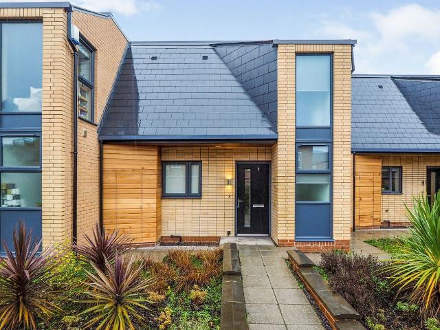 West Place Court, Nottingham NG2, 3 bed semi detached house to rent, £1,500 pcm | PrimeLocation