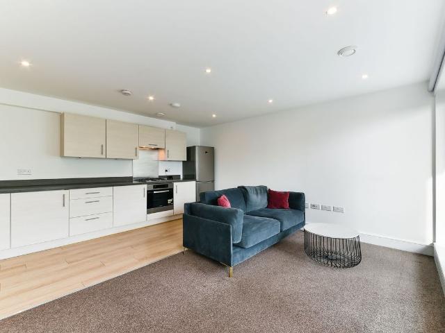 West Plaza, Stanwell Ashford TW19, 2 bed property to rent, £1,500 pcm | PrimeLocation