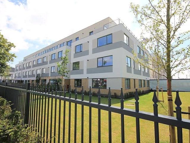 West Plaza, Town Lane, Stanwell, Surrey TW19, 2 bed flat to rent, £1,550 pcm | PrimeLocation