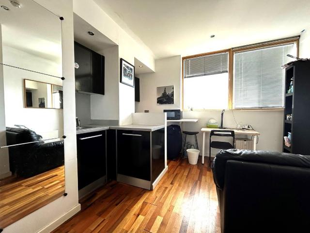 West Point, Wellington Street, Leeds LS1, Studio to rent, £750 pcm | PrimeLocation