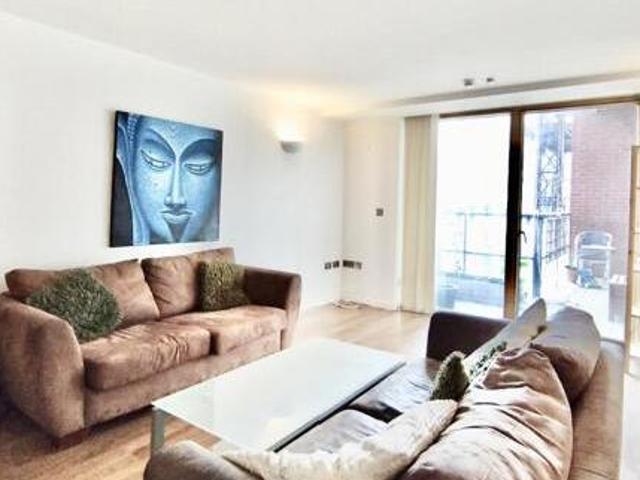 West Point, Wellington Street, 2 Bedroom Apartment