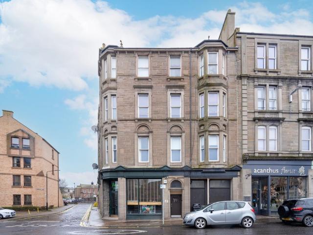 West Port, Dundee, Angus DD1, 2 bed flat to rent, £1,200 pcm | PrimeLocation