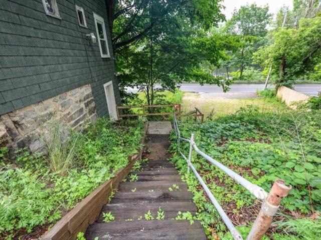 West River Rd, Hooksett, Home For Sale