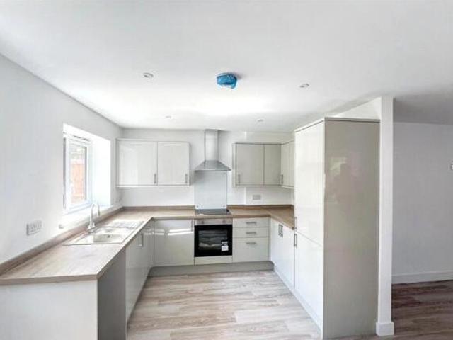 West Road, Ormesby, 2 Bedroom Semi detached