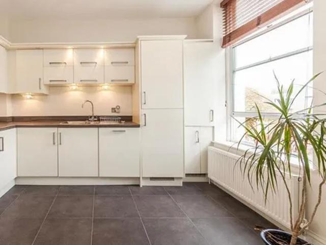West Road, London, SW4 7DL, United Kingdom | 1 bed apartment for rent #140227183 | Rentberry