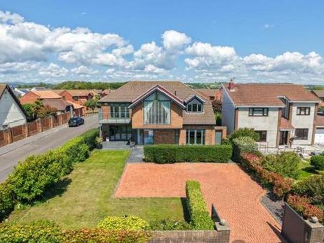 West Road, Nottage, 5 Bedroom Detached
