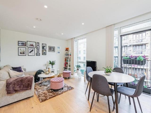 West Row, London, W10 1 bed flat to rent £1,950 pcm £450 pw