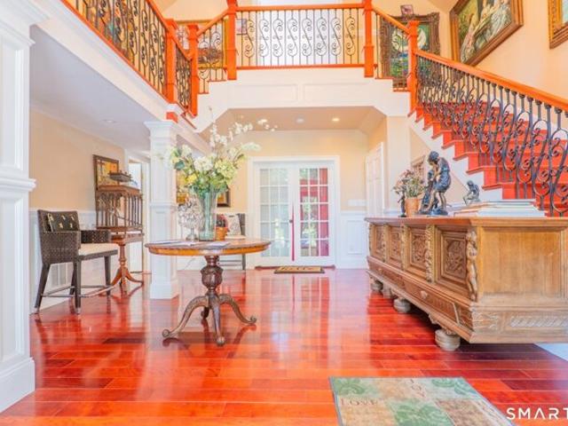 West St, Newtown, Home For Sale