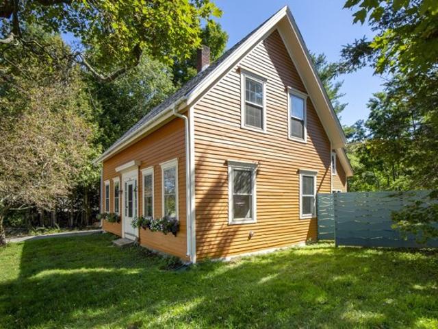 West St, Rockport, Home For Sale