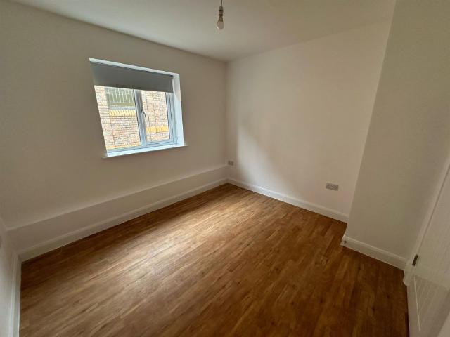 West Steet Fareham Unfurnished