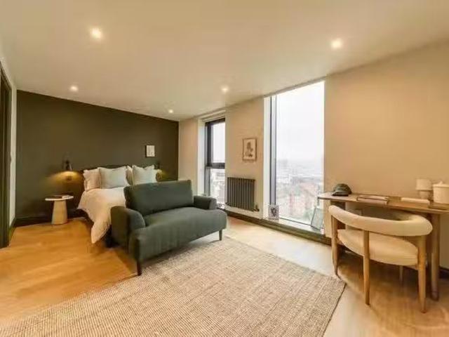 West Street 30028# Studio