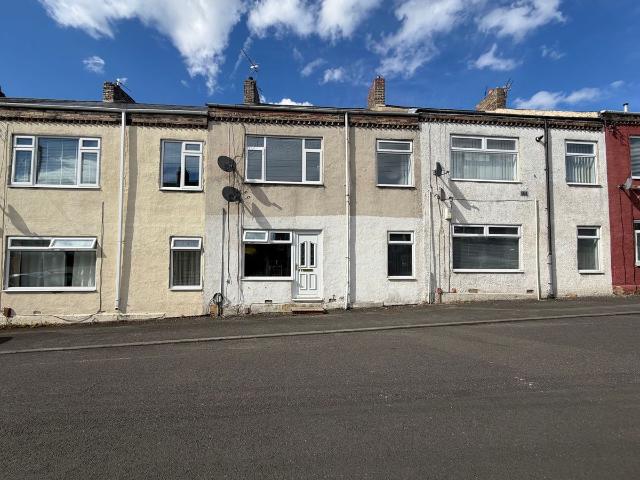 West Street, Whickham, Newcastle Upon Tyne NE16, 2 bed flat to rent, £800 pcm | PrimeLocation