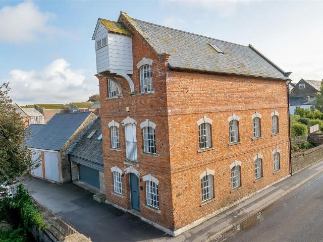 West Street, Bridport DT6, 4 bed detached house to rent, £1,550 pcm | PrimeLocation