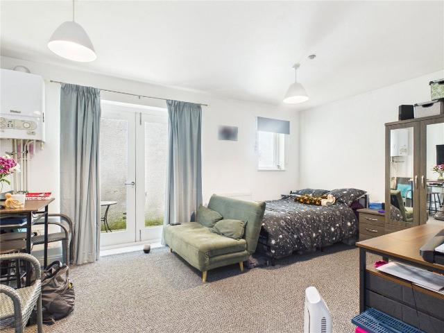 West Street, Bristol BS2, Studio to rent, £995 pcm | PrimeLocation