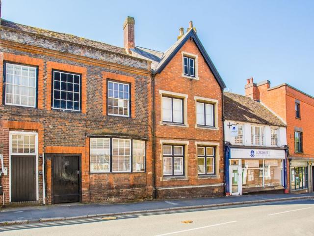 West Street, Buckingham MK18, Studio to rent, £695 pcm | PrimeLocation
