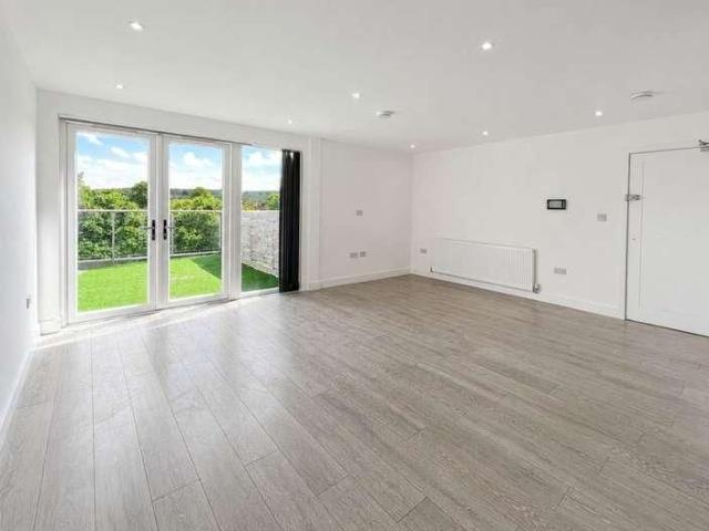 West Street, Dunstable, LU6
