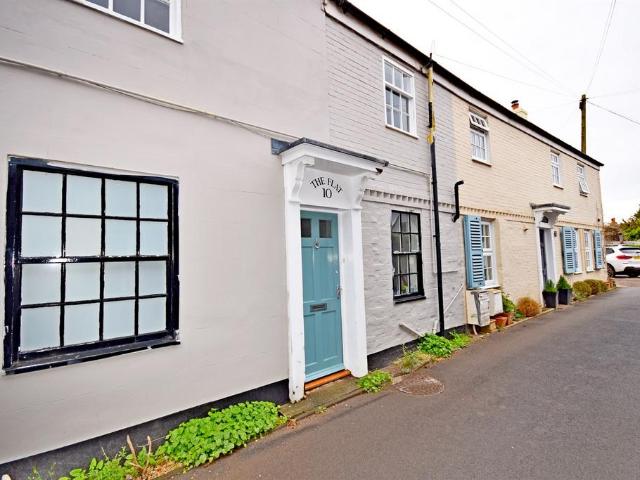 West Street, Emsworth, PO10 1 bed flat to rent £1,000 pcm £231 pw