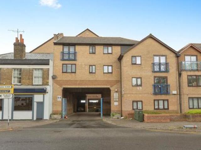 West Street, Gravesend, 2 Bedroom Flat