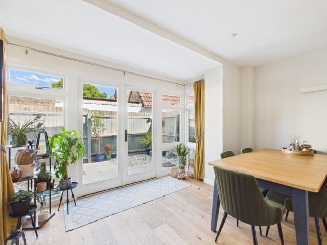 West Street, Huntingdon, 2 bedroom, Terraced
