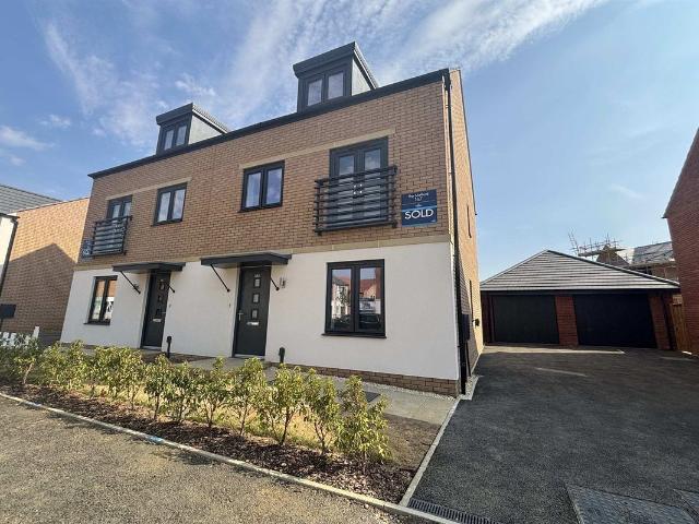 West Street NN5, 3 bed semi detached house to rent, £1,625 pcm | PrimeLocation