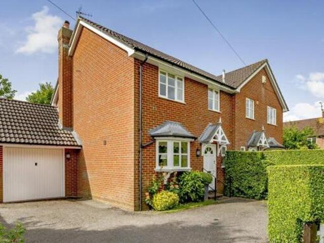 West Street, Odiham, 3 Bedroom Semi detached