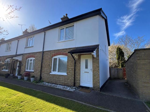 West Street, Rochford SS4, 2 bed end terrace house to rent, £1,600 pcm | PrimeLocation