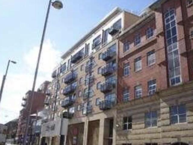 West Street, Sheffield, 2 Bedroom Apartment