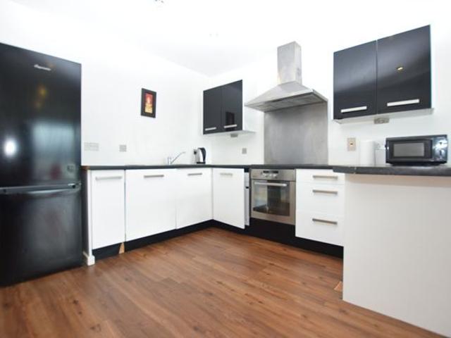 West Street, Sheffield S1, 2 bed flat to rent, £1,200 pcm | PrimeLocation