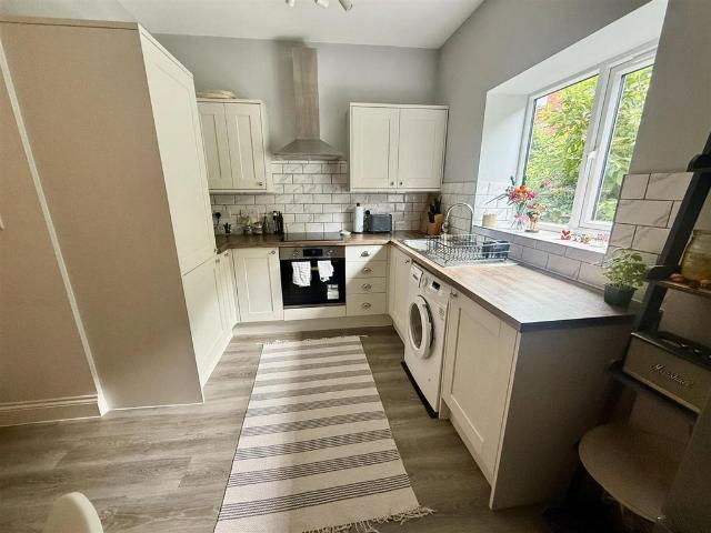 West Street, St. Philips, BS2 1 bed flat to rent £1,150 pcm £265 pw