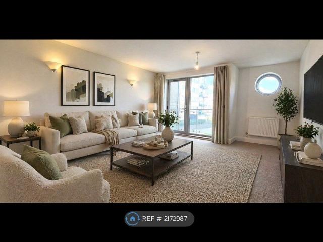 West Thamesmead, London SE28, 2 bed flat to rent, £1,700 pcm | PrimeLocation