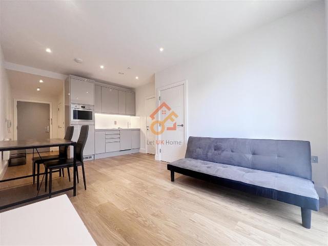West Timber Yard, 146 Hurst Street, Birmingham B5, 1 bed flat to rent, £1,300 pcm | PrimeLocation
