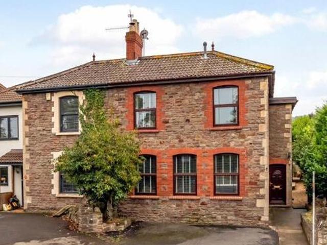 West Town Road, Backwell, 4 Bedroom Semi detached