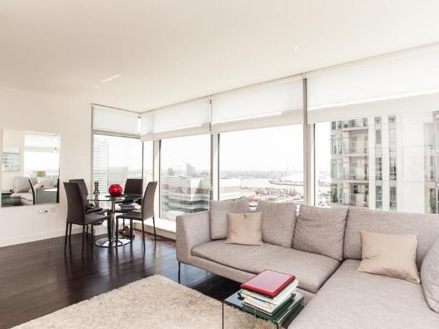 West Tower, 1 Pan Peninsula Square. 2 bed flat to rent £3,228 pcm £745 pw