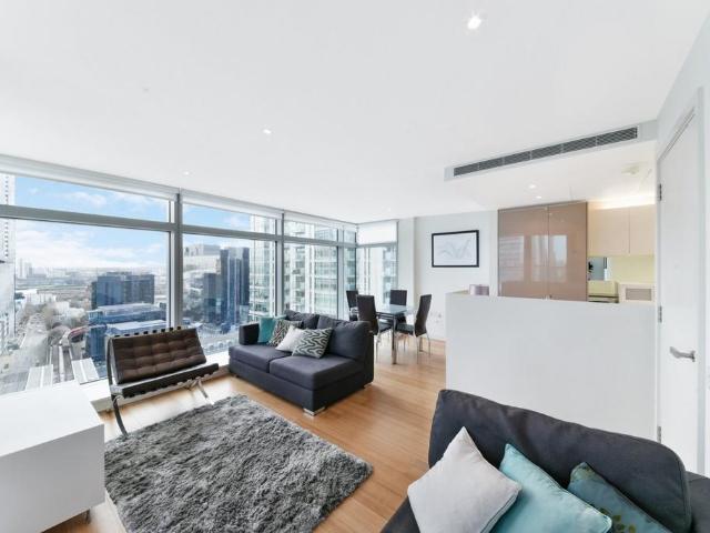 West Tower, 1 Pan Peninsula Square. 2 bed flat to rent £3,250 pcm £750 pw
