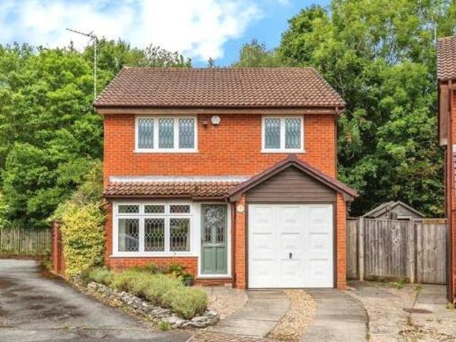 West Totton, Chaffinch Close, Southampton, 3 Bedroom Detached