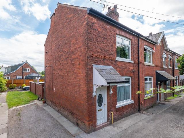 West View, Longton, Preston PR4, 2 bed terraced house to rent, £1,200 pcm | PrimeLocation