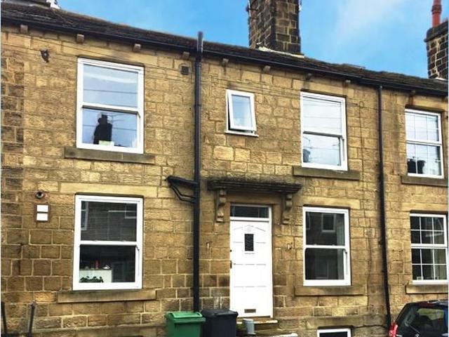 West View, Yeadon, Leeds LS19, 2 bed terraced house to rent, £900 pcm | PrimeLocation