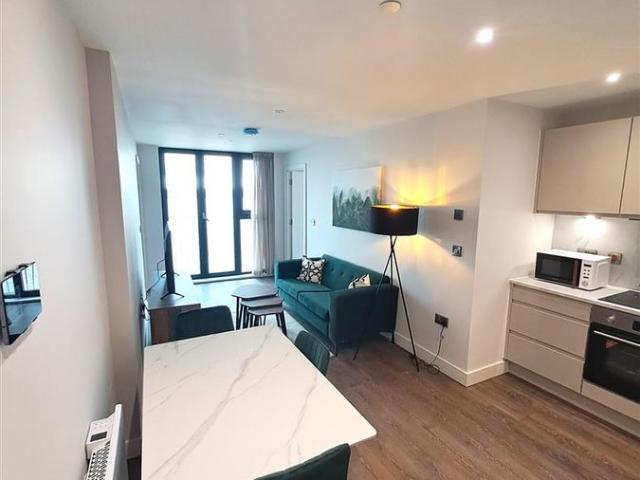 West Waterloo Place, 3 Triskelion Way, Liverpool L3, 2 bed flat to rent, £1,200 pcm | PrimeLocation