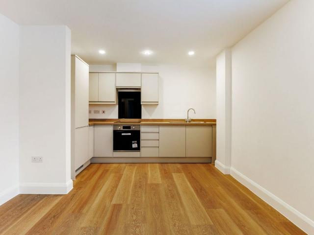 West Way, Oxford, Oxfordshire OX2, 2 bed flat to rent, £1,550 pcm | PrimeLocation