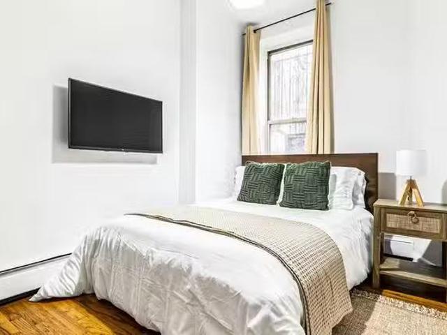 West 37th Street, New York City, NY