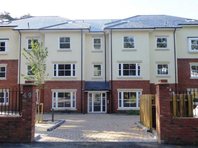 Westcote Road, Reading, RG30 3 bed apartment to rent £1,750 pcm £404 pw