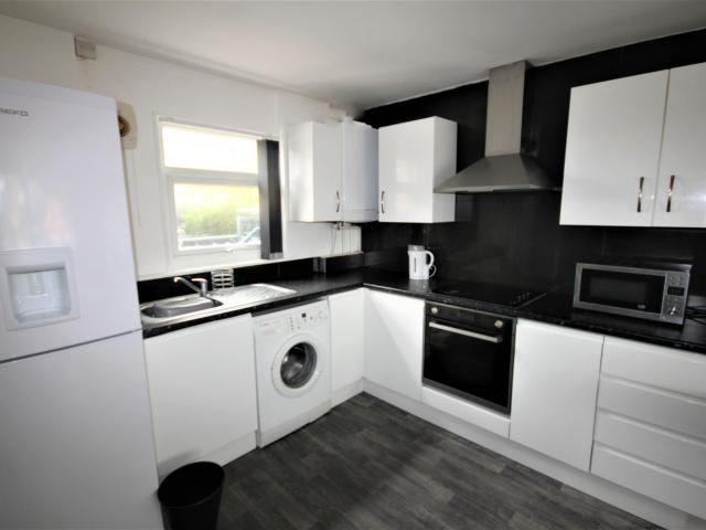 Westcott Road,, SE17