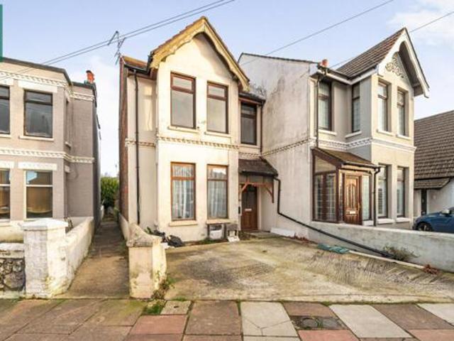 Westcourt Road, Worthing, 2 Bedroom Flat