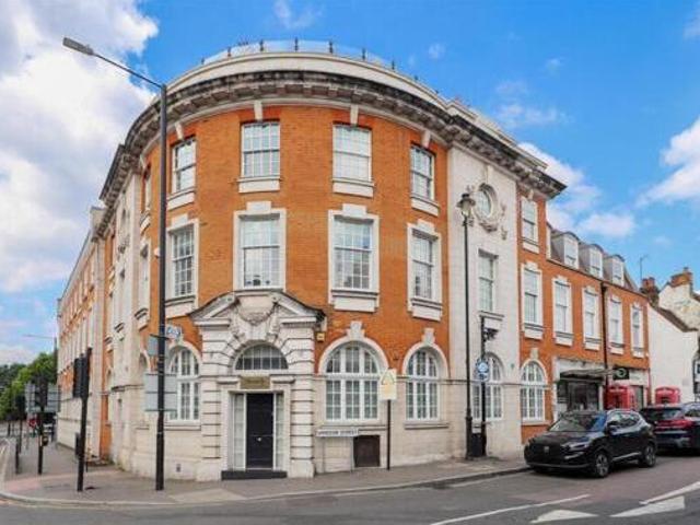 Westcombe House, Windsor Street, 1 Bedroom Flat