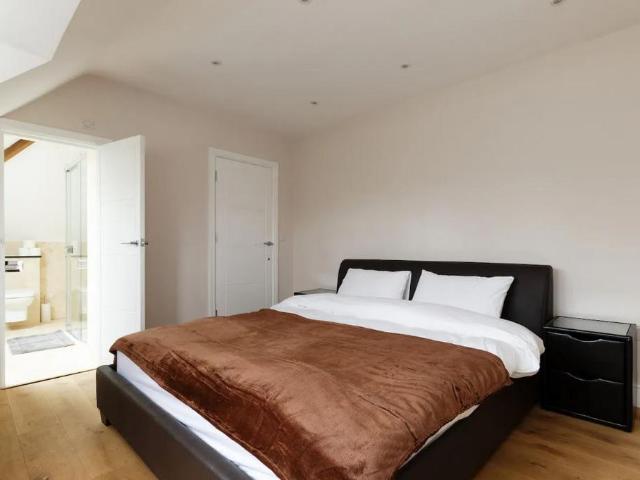 Westcombe Park Road, Blackheath, London 6 bed semi detached house to rent £6,500 pcm £1,500 pw