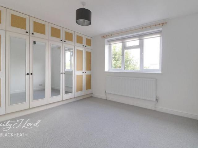 Westcombe Park Road, LONDON 2 bed apartment to rent £2,200 pcm £508 pw