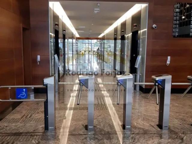 WestCorp Sala Andar Comercial com conceito OPEN SPACE com 498 m² de área privativa, possui 10 vaga