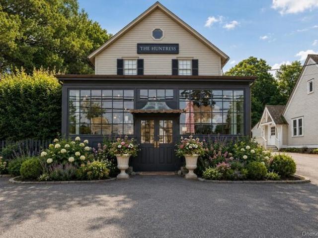 Westchester Ave, Pound Ridge, Home For Sale